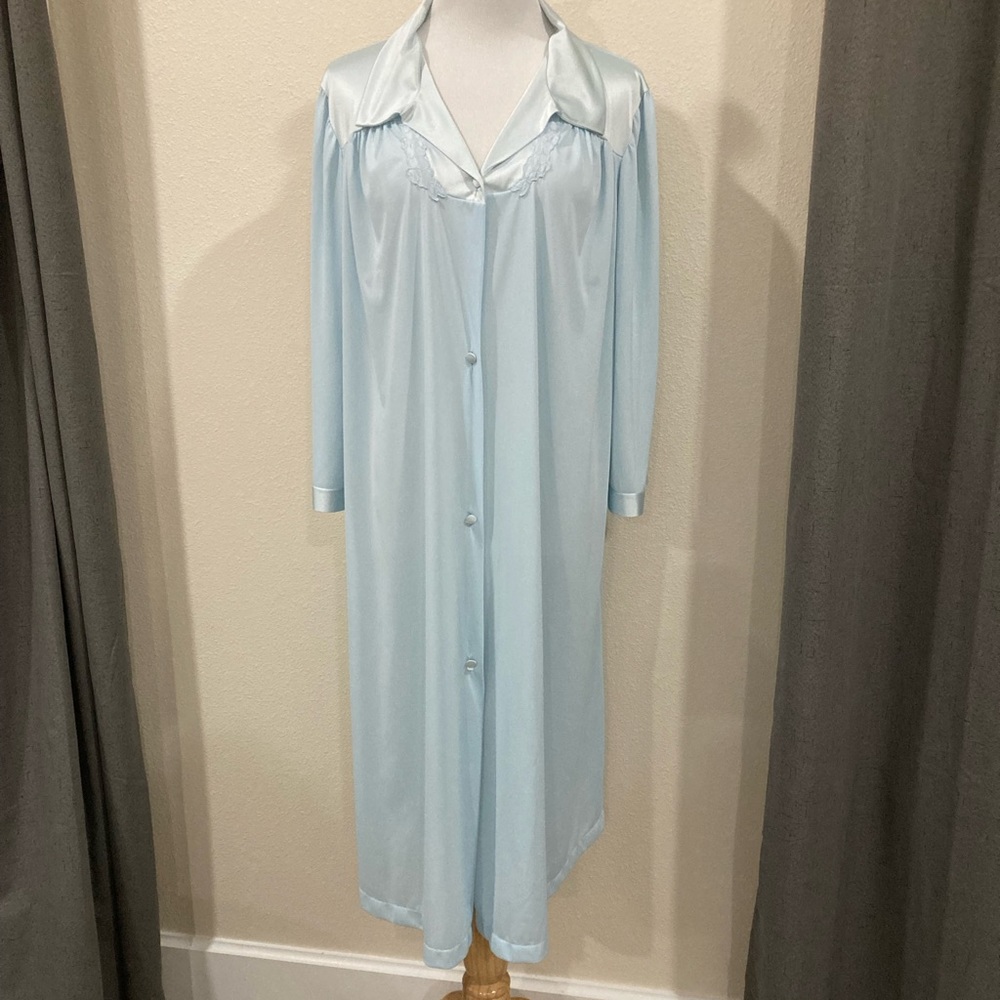 Vanity Fair Vintage Light Blue House Dress - Gem